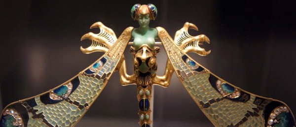 Pierre de Lune : Propriétés, Histoire et Vertus en Lithothérapie