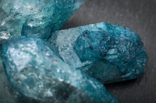 Saphir : Propriétés, Histoire et Vertus en Lithothérapie